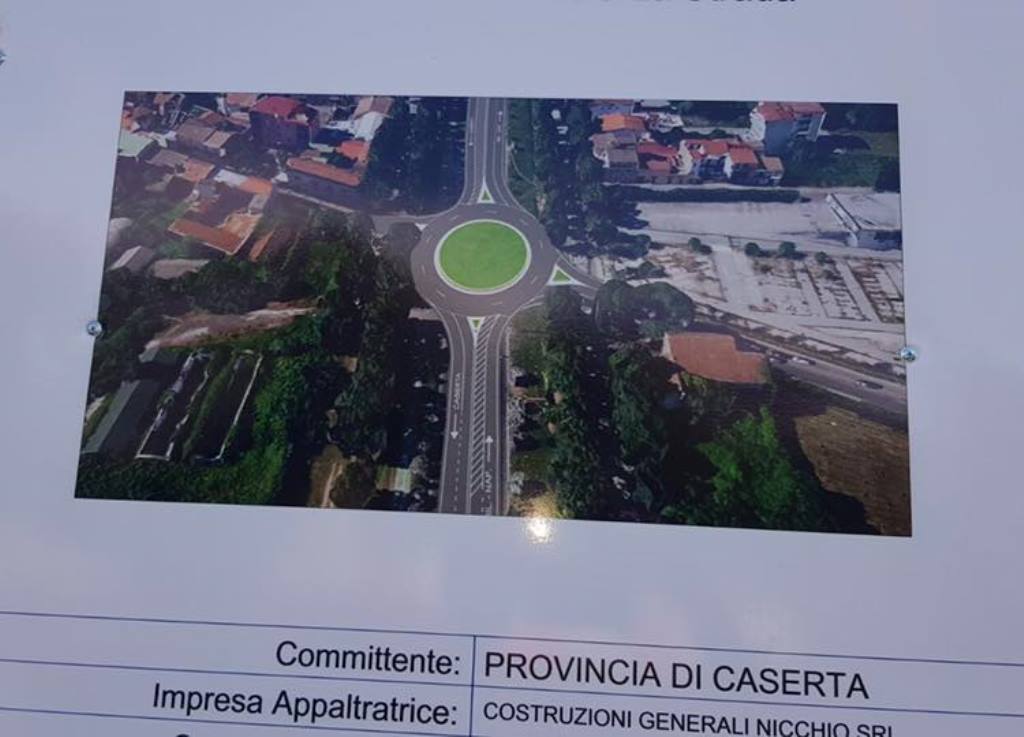 SAN NICOLA LA STRADA. Rotatoria sul Viale Carlo III^, per un mese la ...