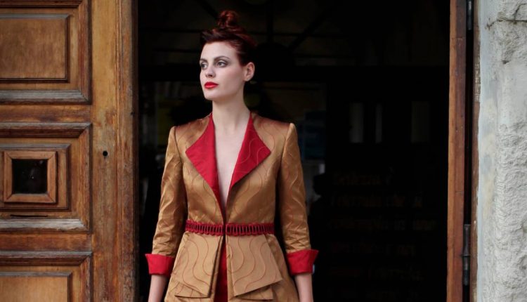 Eva Scala, da Londa a Caserta per l’alta moda in Seta di San Leucio ...